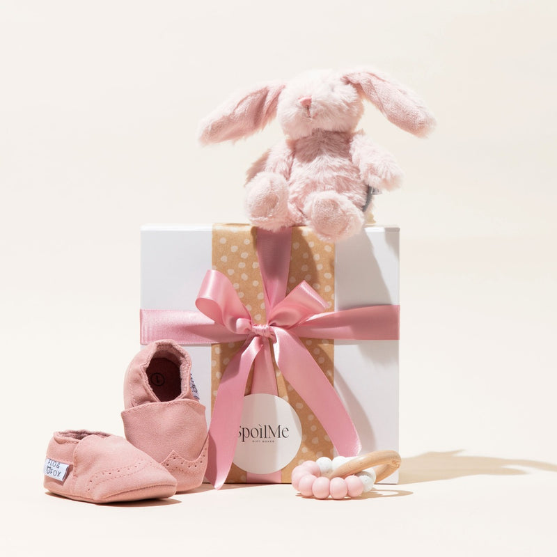 WELCOME BABY // PINK GIFT BOX | Spoil Me